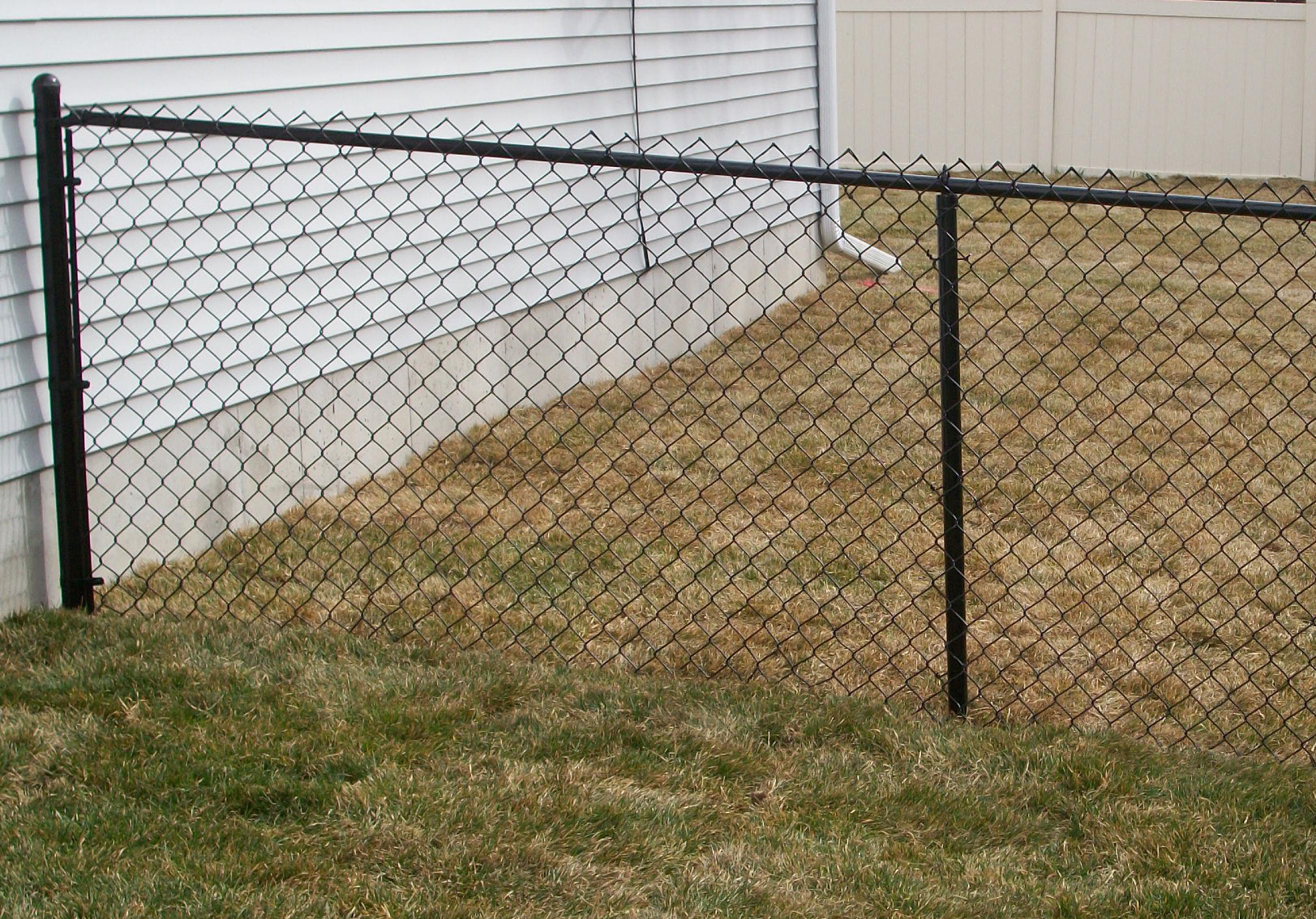 48" Residential Black Chain Link – Shop Chain Link